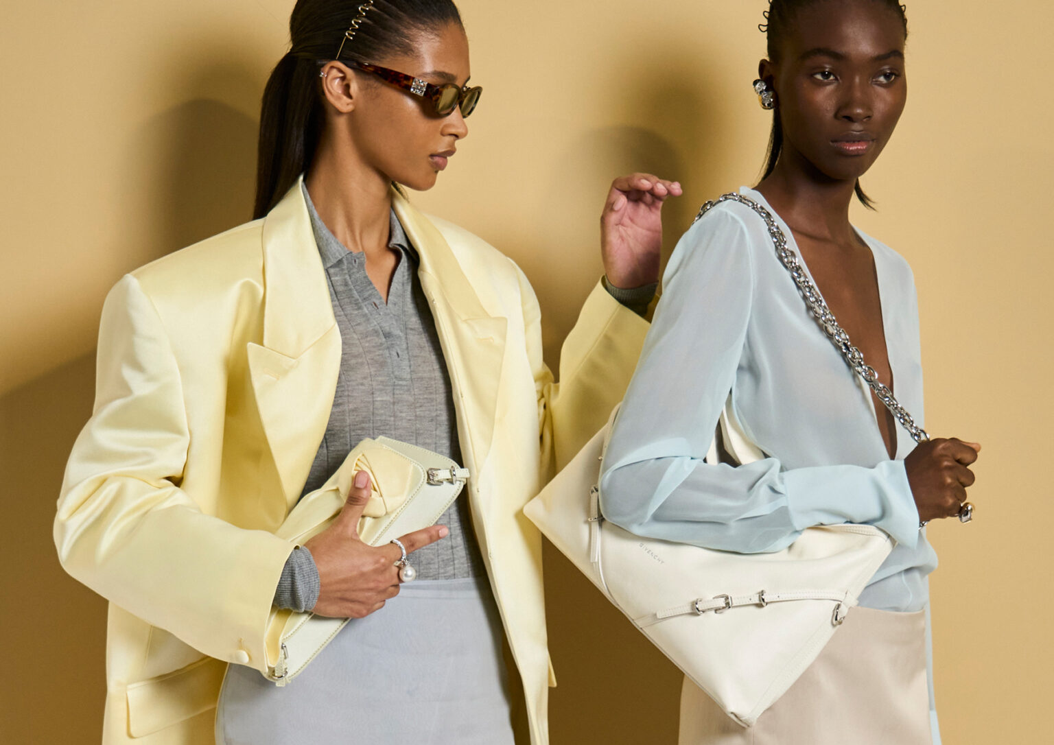 Colour & Materials | Unique Style Platform